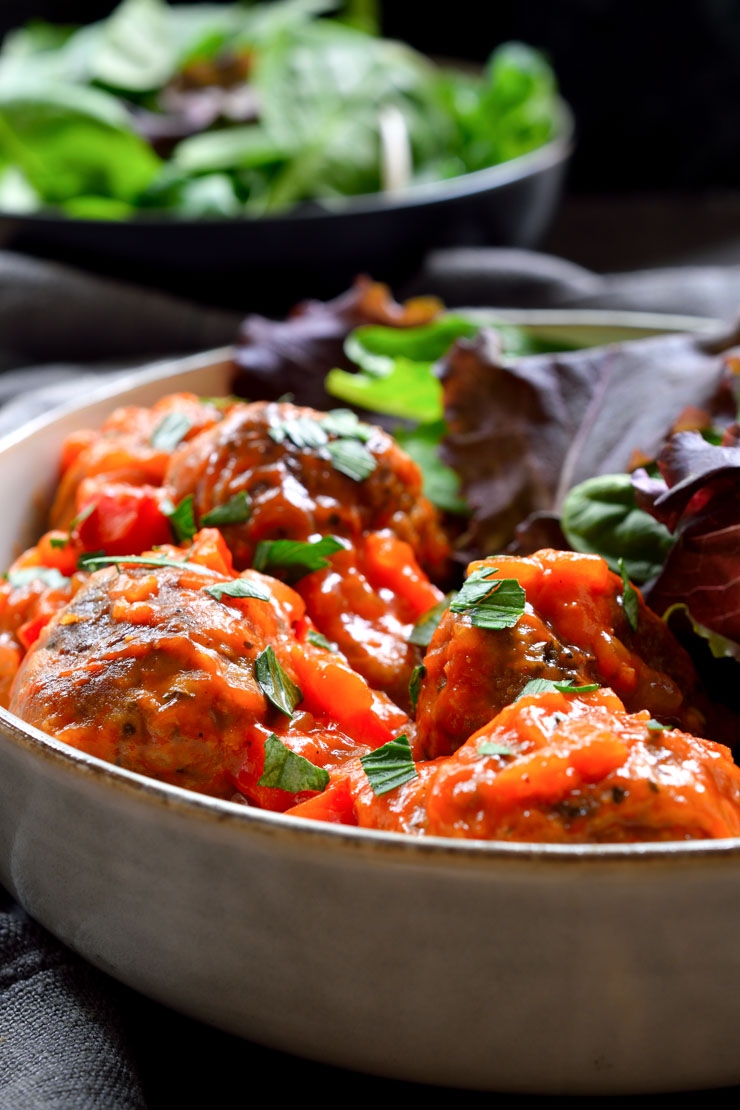 Albóndigas Veganas - Cilantro and Citronella
